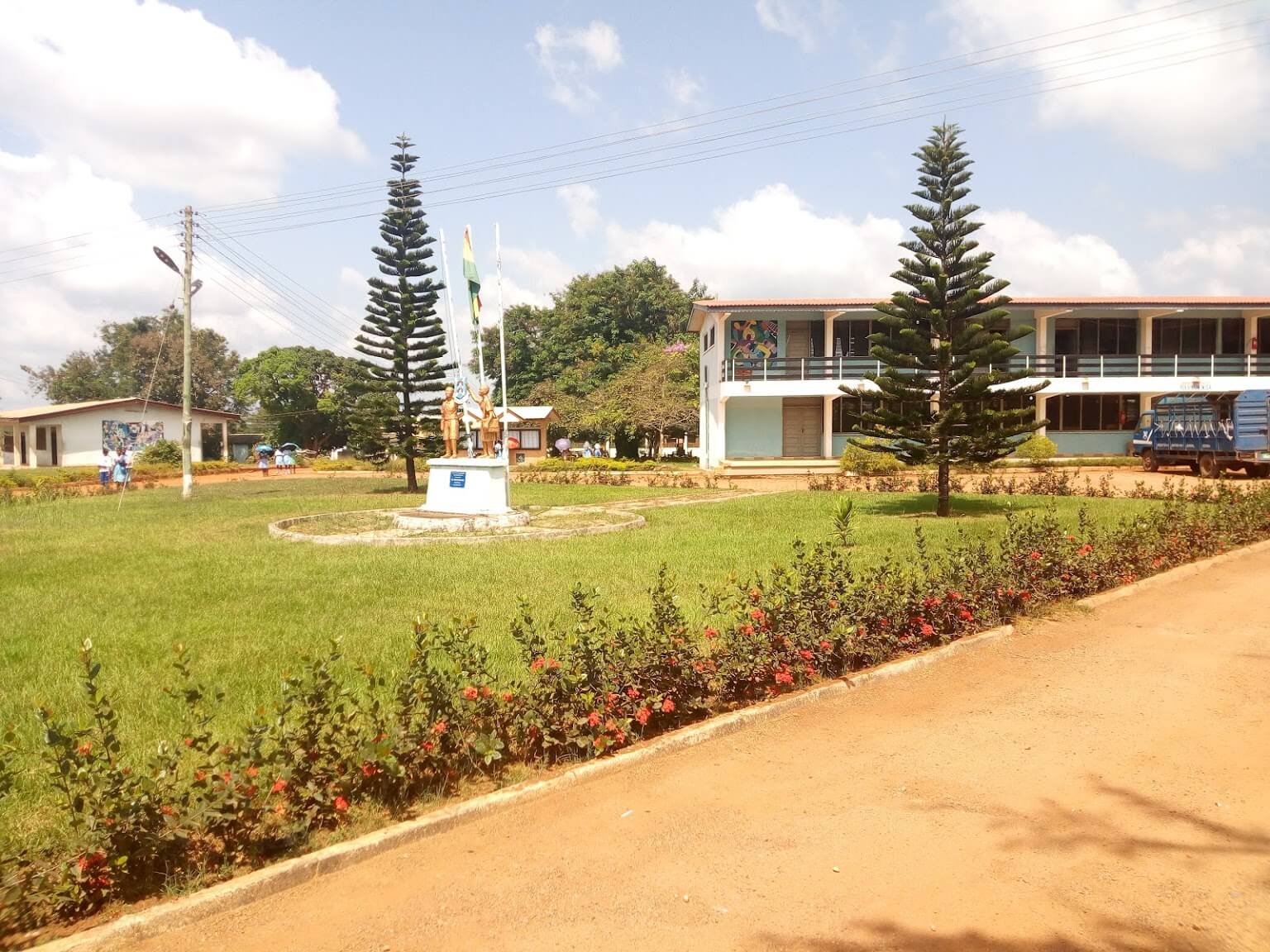 Bechem Presby Senior High Gallery | SchoolsInGh.com