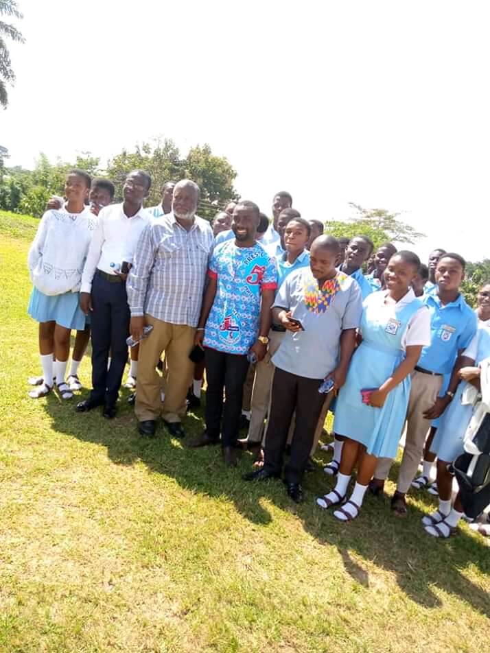 Bechem Presby Senior High Gallery | SchoolsInGh.com