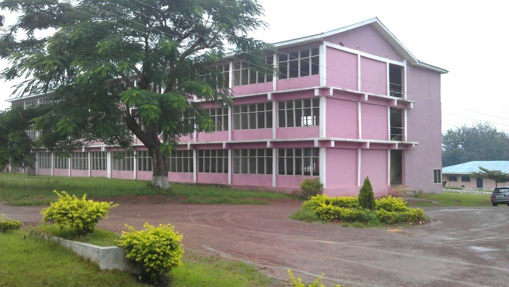 T. I. Ahmadiyya Girls Senior High, Asokore Gallery | SchoolsInGh.com T. I. Ahmadiyya Girls Senior High, Asokore Gallery | SchoolsInGh.com