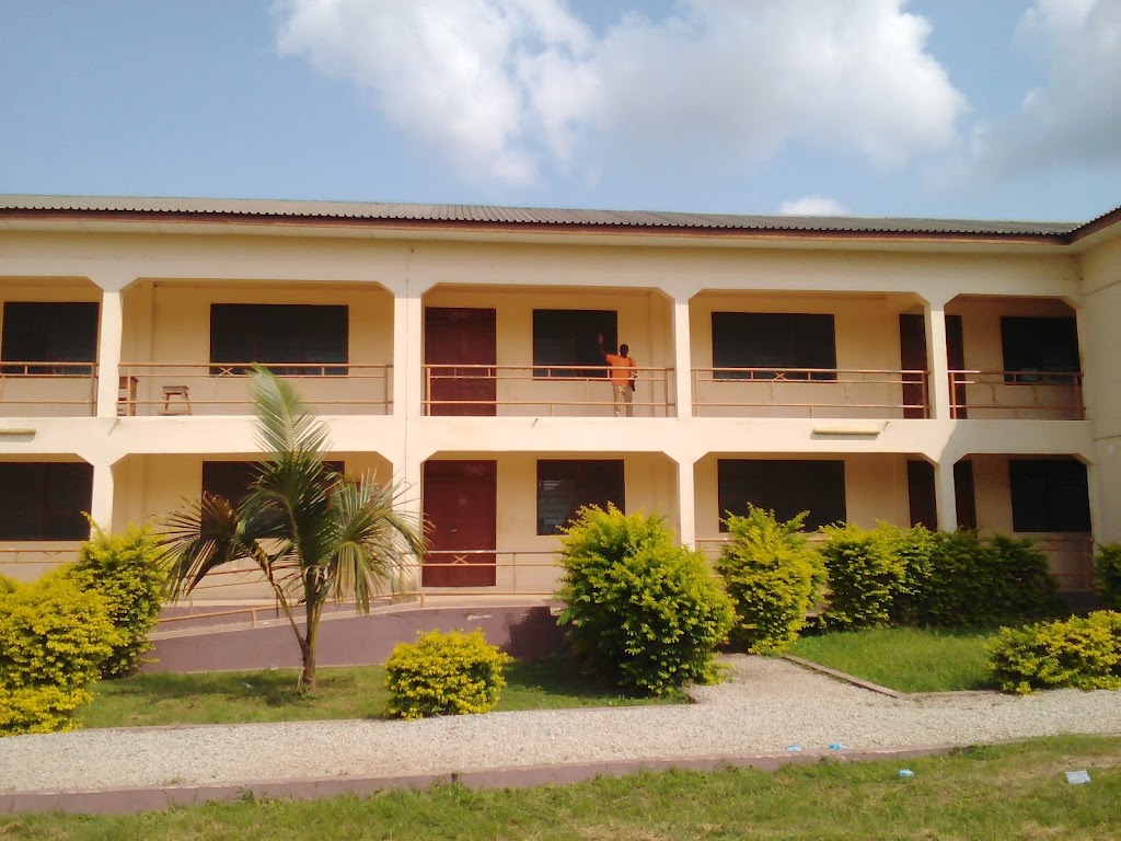 Worawora Senior High Gallery | SchoolsInGh.com